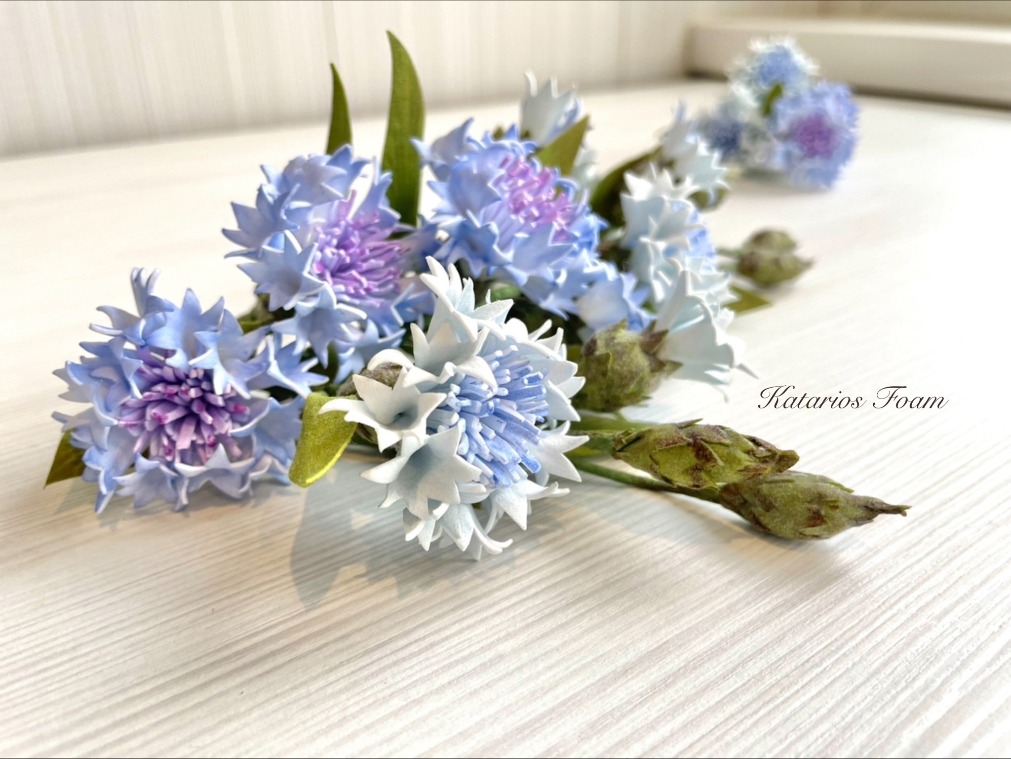 Васильки из фоамирана небесного цвета/ Cornflowers from foamiran of heavenly color