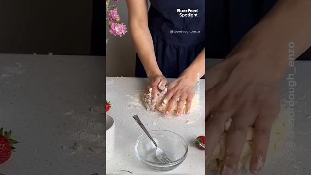 Красивый хлеб с зашиванием.