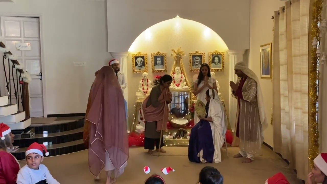 Рождество в "Ананде" и сам Мумбай.