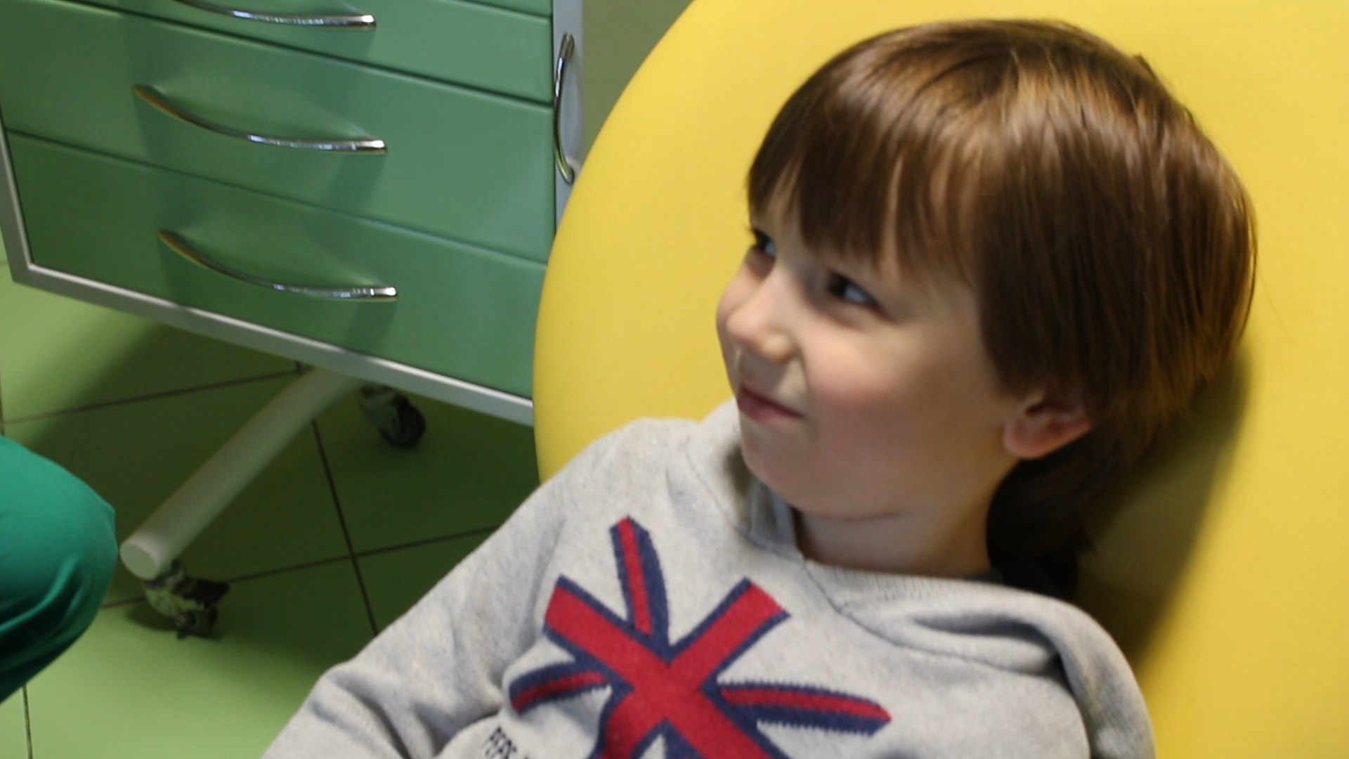 Мы лечим Ваших детей как своих. Профессионально, с добротой и нежностью. Детская клиника "Маркушка"