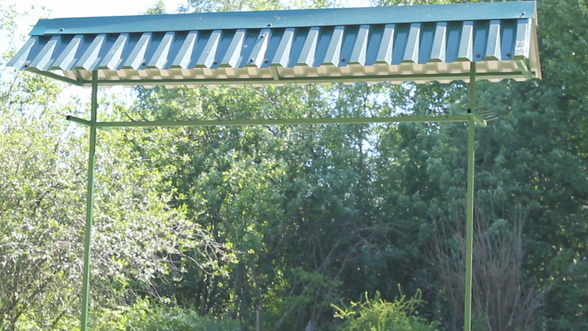 Садовый инвентарь.Хранение.