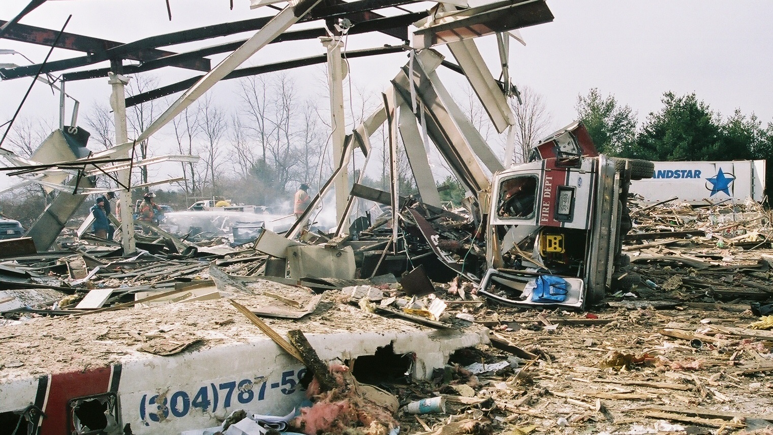 Взрыв автозаправочного комплекса