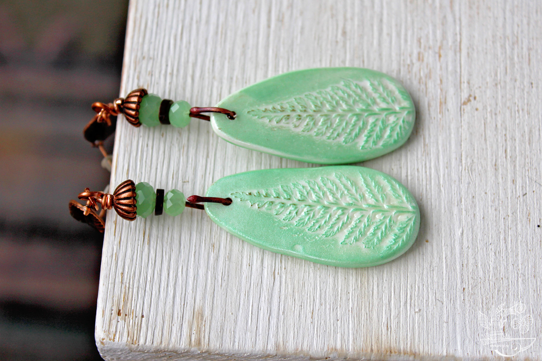 Растительные штампы на полимерной глине своими руками. Для тонировки использую PanPastel