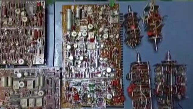 С1-81 – осциллограф комбинированный сервисный.
Производство и содержание драгметаллов приборов СССР