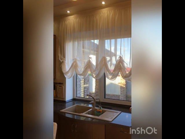 Австрийские шторы на кухне