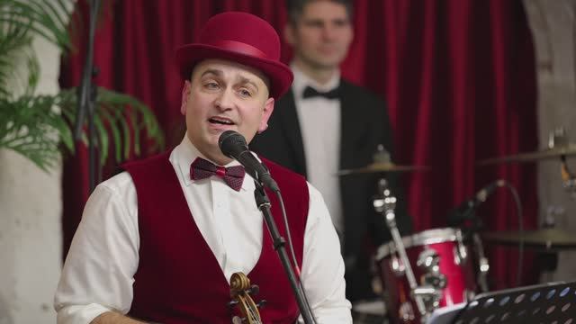 Grand Positive - "Постой паровоз" из к/ф «Операция "Ы" и другие приключения Шурика» (Н.Ивановский)