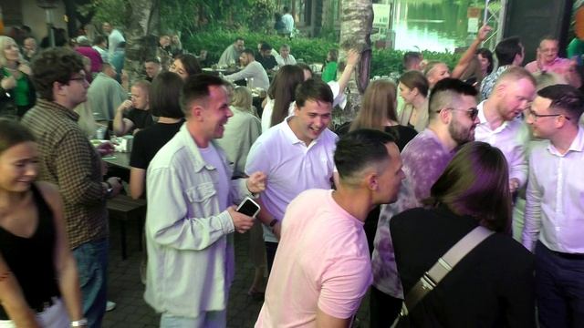 Карл и Фридрих. Дискотека
