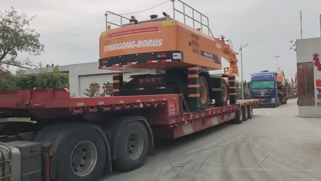 Отгрузка перегружателей Yonggong-Borus с завода