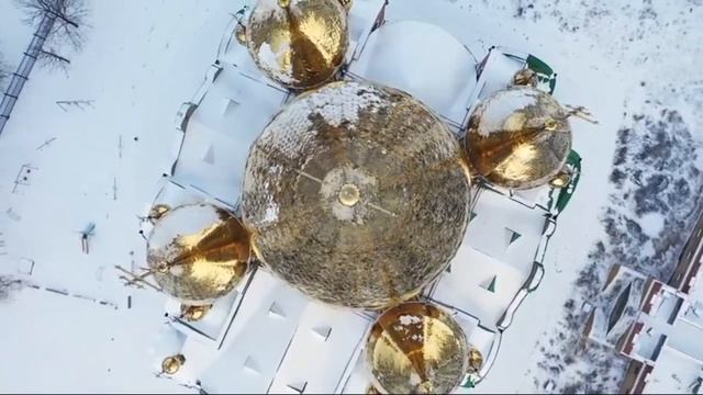 ЗДЕСЬ В КРАЮ РОДНОМ