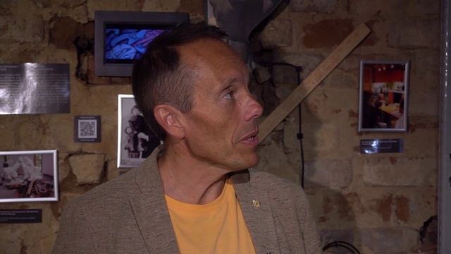 Братья Стругацкие. Галерея выдающихся оренбуржцев "Наши люди"