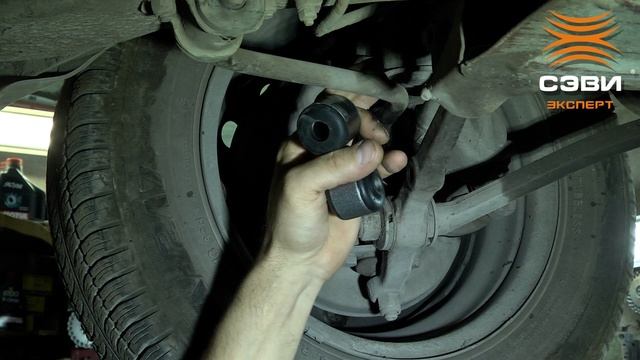 Замена стоек стабилизатора на а/м ВАЗ 2108-2115