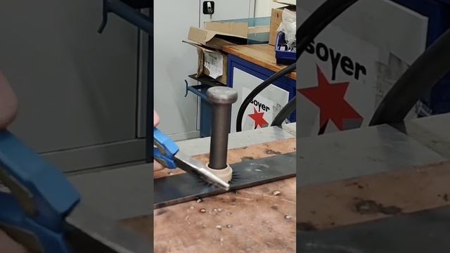 Приварка стад-болтов электродуговым оборудованием Soyer