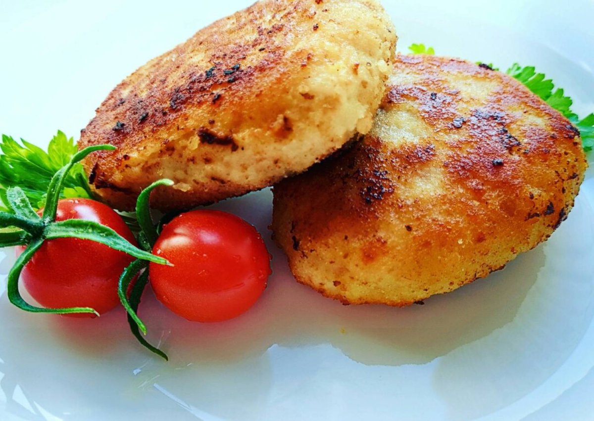 РЫБНЫЕ ОЛАДЬИ  ИЛИ КОТЛЕТКИ ИЗ МИНТАЯ.  Домашняя  еда.