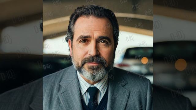 Доллары по 6  руб.