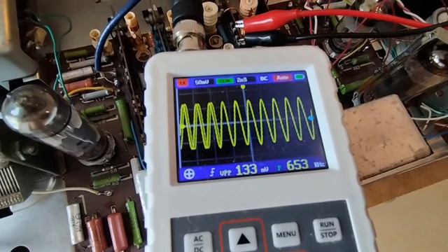 Проверка работы гетеродина в радиоприемнике.