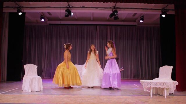 1 место. МБУ ДО ДШИ " Лицей искусств" им. В.Н. Сафонова  "Барышня-крестьянка"