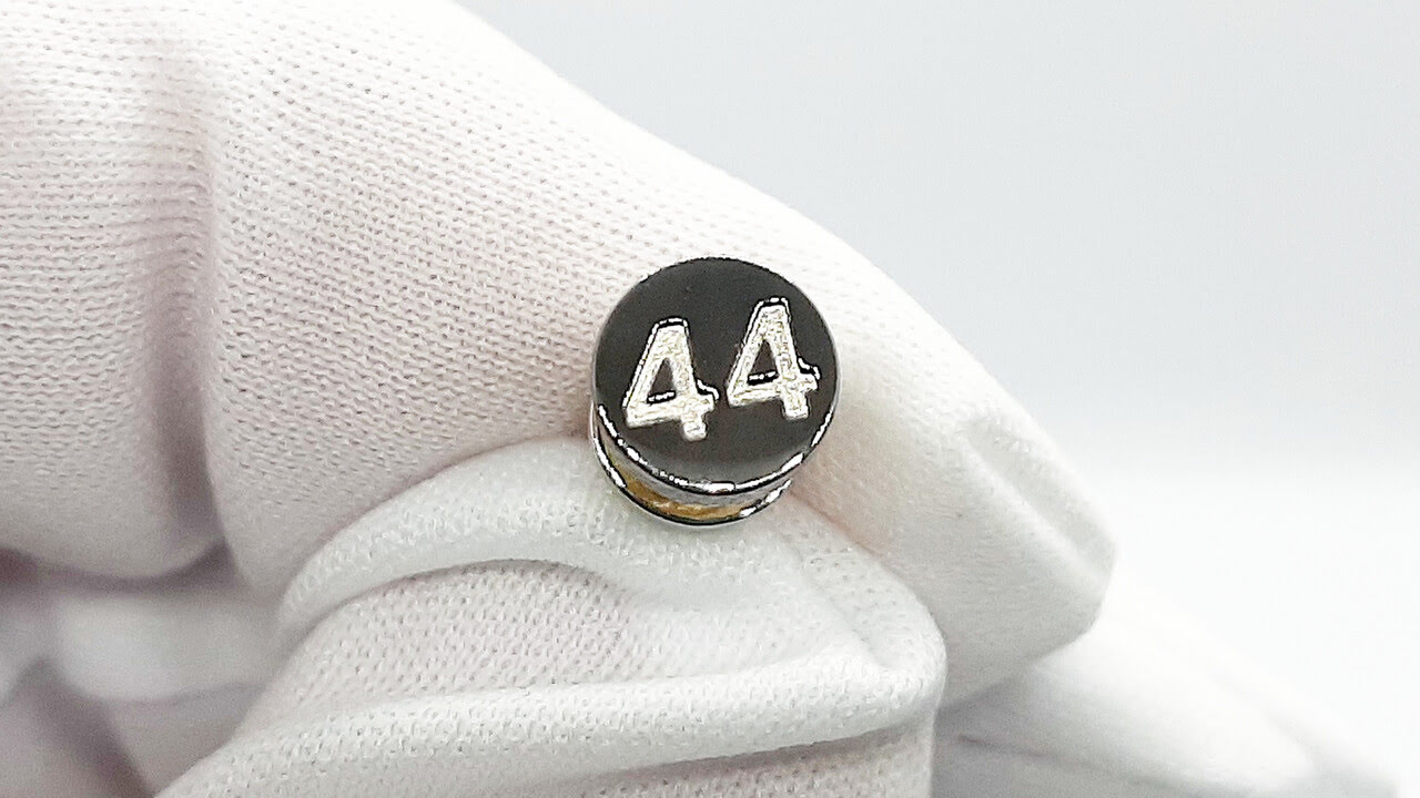 Мужская серьга "Шайба"