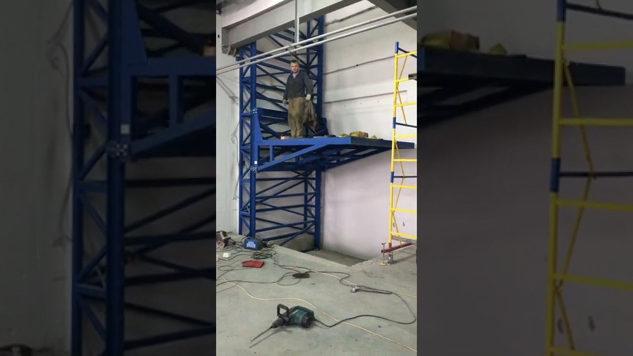 Консольный подъемник