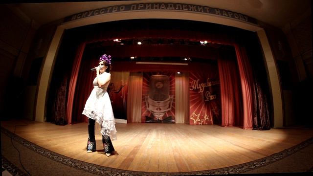 Лето, подожди! (муз. и сл. Виктория Полинская) // поёт автор песни, певица Виктория Полинская //