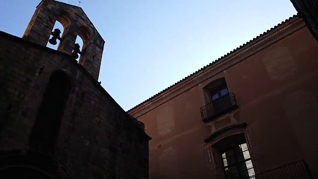 На улицах Барселоны.