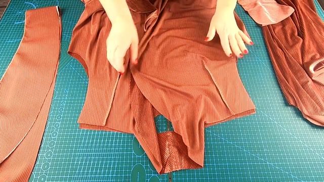 Как сшить женский халат. Пошаговый мастер класс по пошиву.mp4