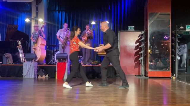 Boogie Woogie Dance Improv - Thomas