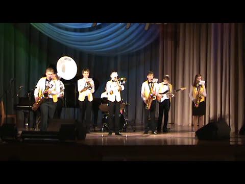 "Из-за острова" Русская народная песня