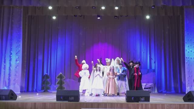 РОЖДЕСТВЕНСКАЯ СКАЗКА