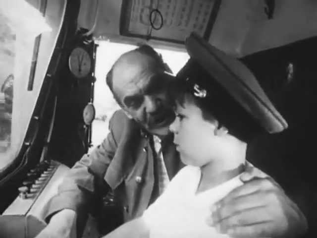 Киевская ДЖД в фильме «Большие хлопоты... », 1968
