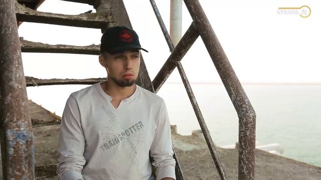 «В диких условиях». Заброшенная нефтяная вышка