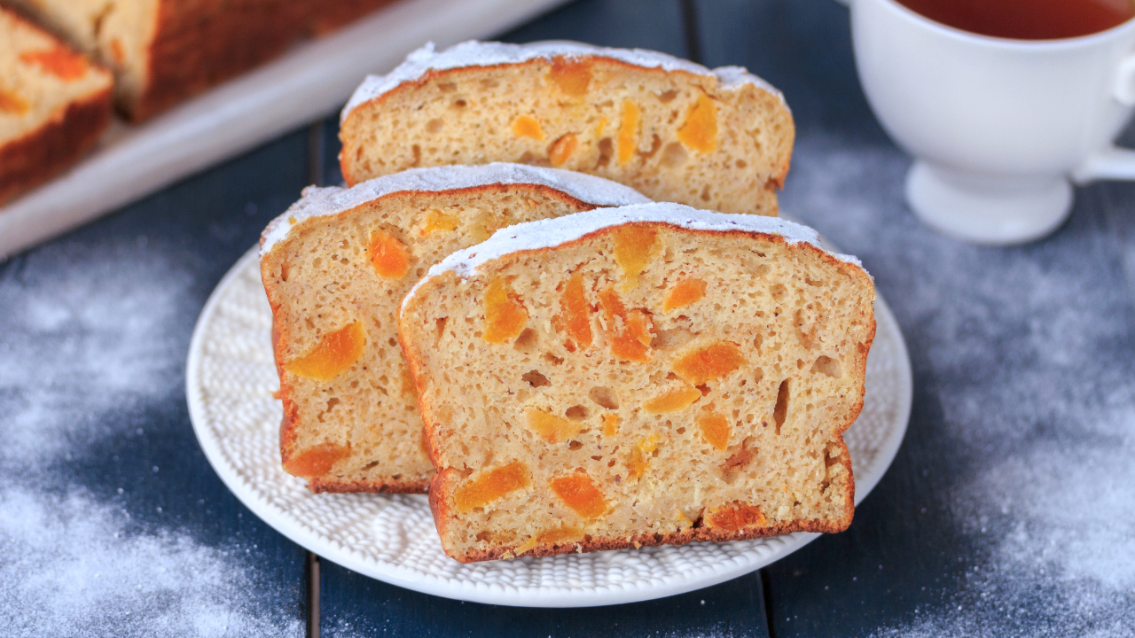 🥧 Творожная запеканка с курагой — рецепт идеального завтрака!