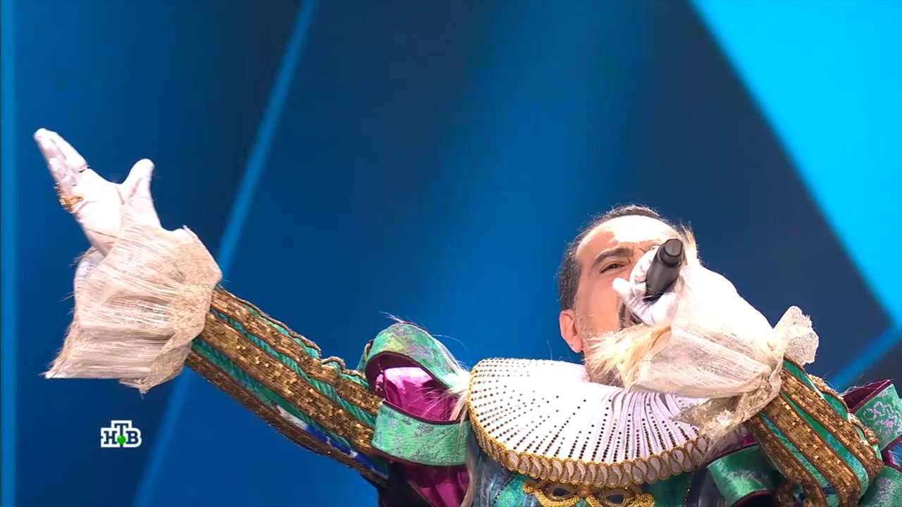 Мандрил наконец-то снял маску и исполнил арию тореадора на бис