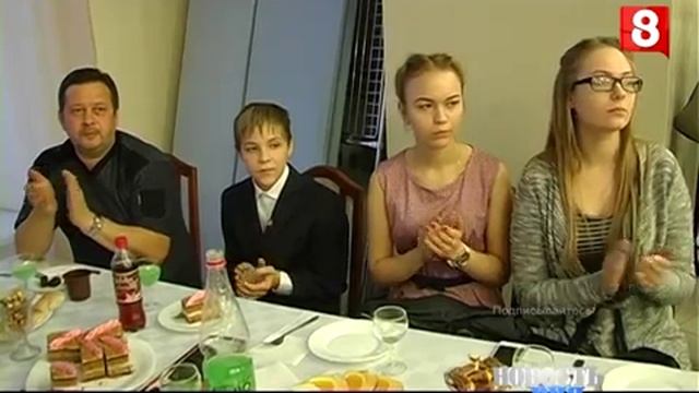 2015.12.04 8 канал. Новосибирск.НОВОСТЬ ДНЯ. Волонтёры