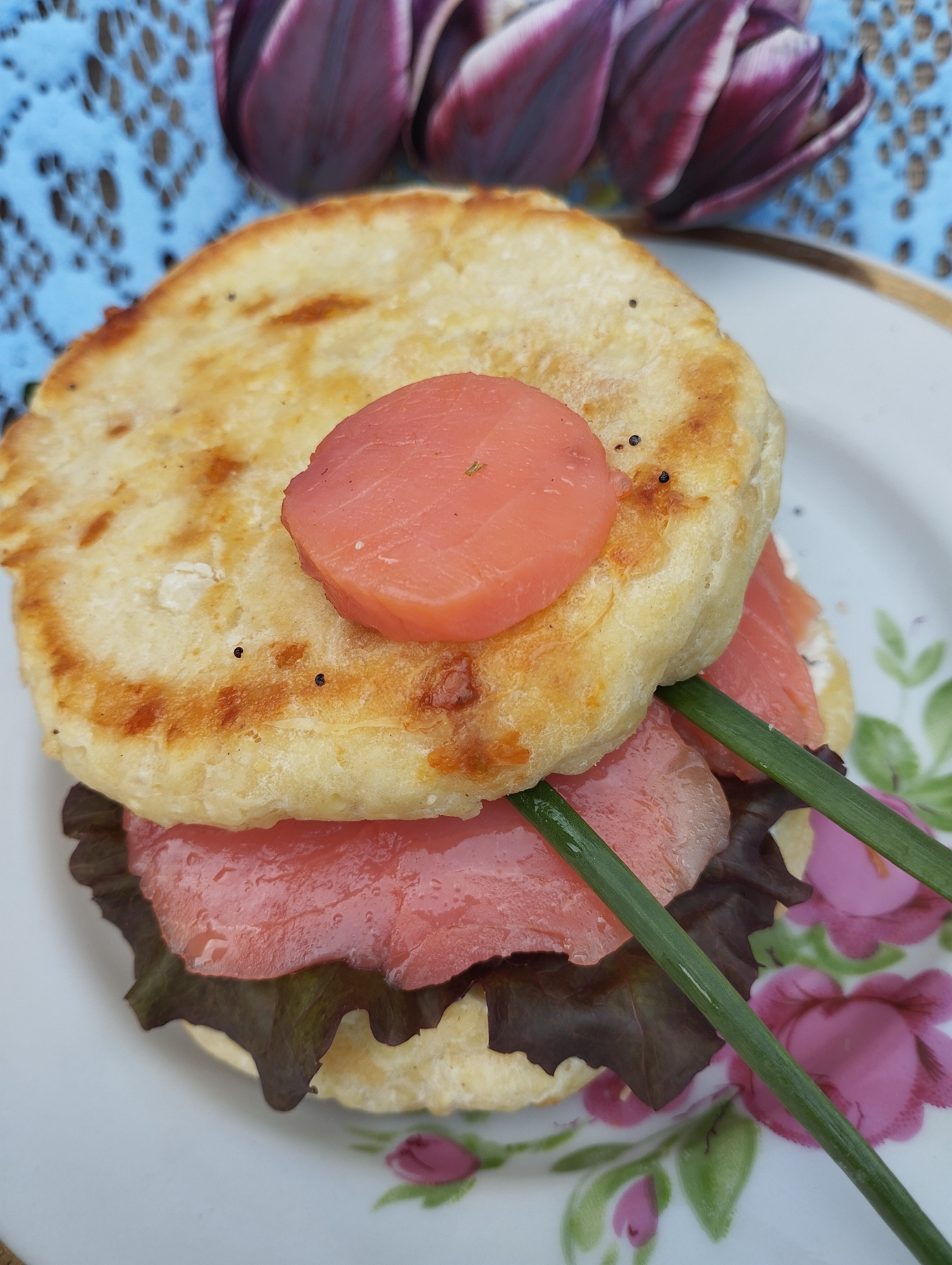 Ну очень сырный перекус#shorts#готовимдомавкусно#лучшиерецепты#закускиизсыра#закускиизрыбы🐟🍔🧀😋😋