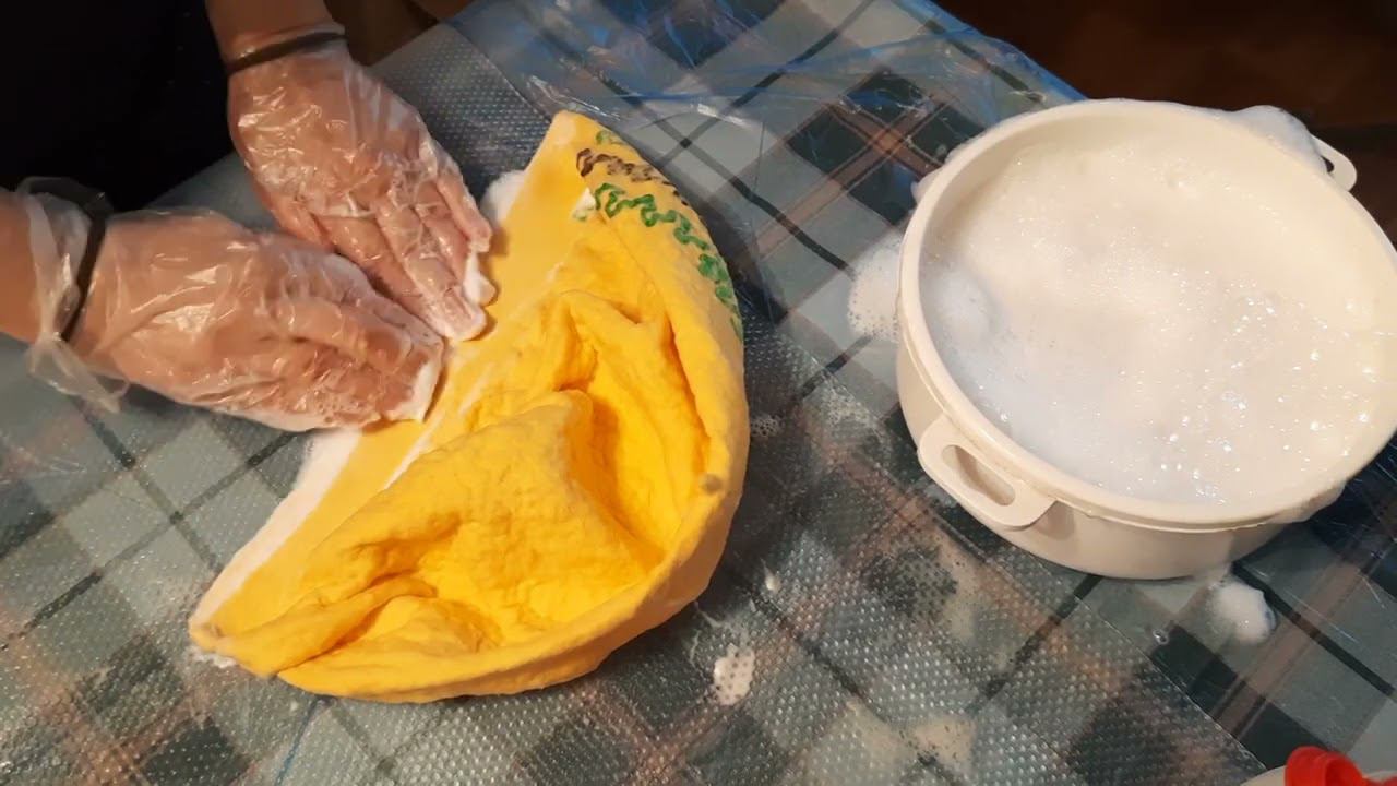 Фрагмент валяния берета. Онлайн магазин головных уборов ручной работы "Мисс Беретка ".