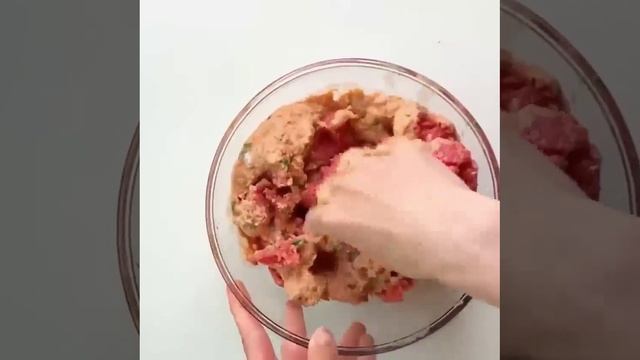 Необычные говяжьи котлетки