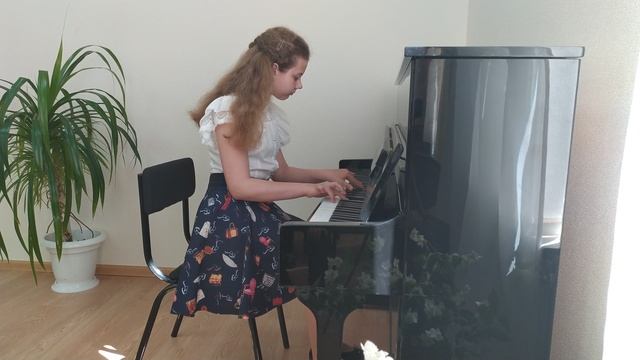 С. Прокофьев "Шествие кузнечиков" из цикла "Детская музыка".mp4 исполняет Елизавета Сычёва, 11 лет,