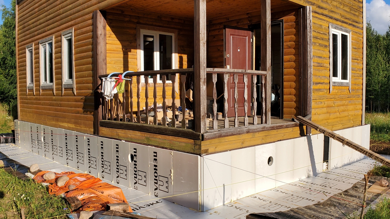 Дренаж - отмостка вокруг дома. Часть 2. Земля и Пеноплекс.