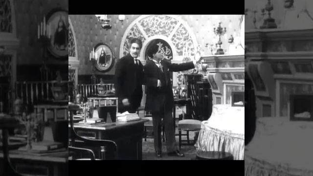 «Грёзы» (1915) — художественный немой фильм режиссёра Евгения Бауэра.