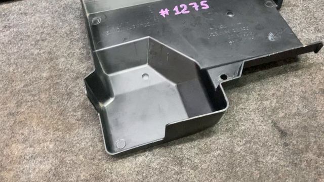 Оригинальная крышка аккумулятора Mitsubishi Lancer X ralliart