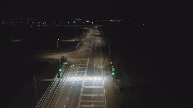 Светодиодное освещение автодороги. Пример. StreetZar Магистраль 130Ш и StreetZar line 80 L-1000