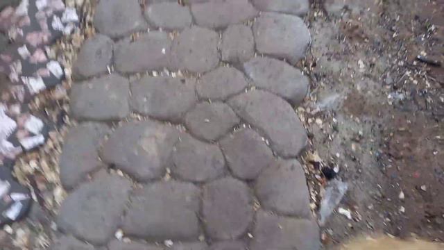 Вот что стало с дорожкой после зимы. Часть 2