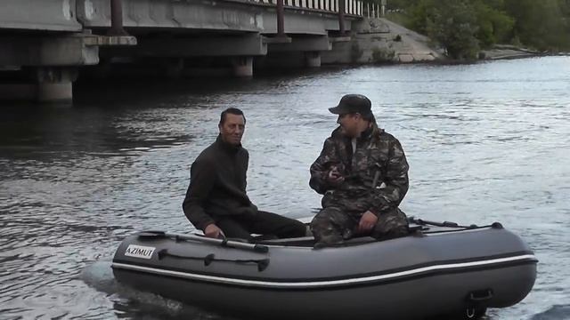 Азимут 350Т + Nissan Marin 9,8 замер скорости 2 человека.mp4