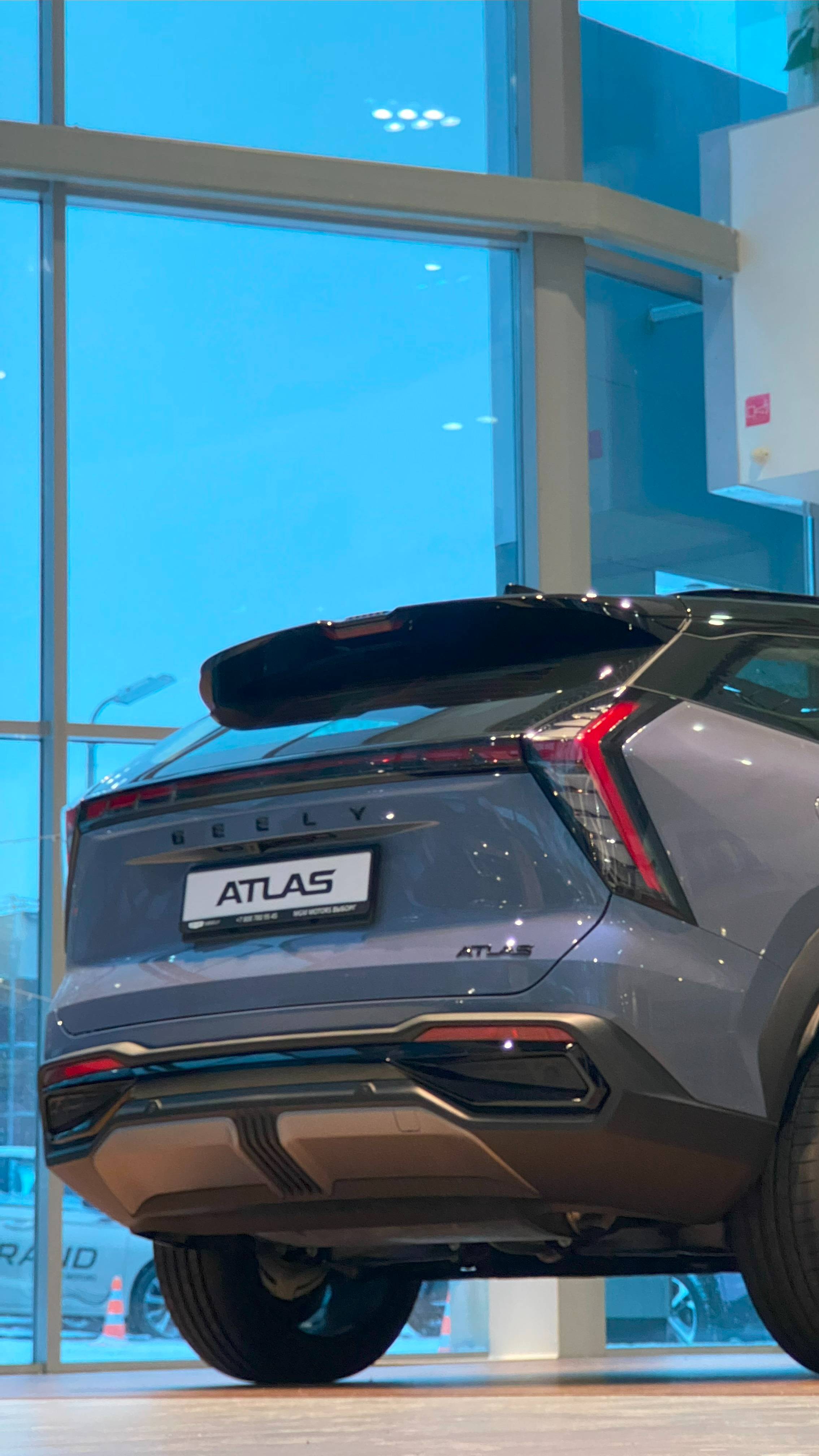 Geely Atlas AWD - новый российский бестселлер 2024 ?!