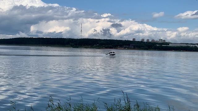 Лодочный мотор Honda BF 90 с Phoenix 530 ht - лучшие партнеры. Оцените волну!