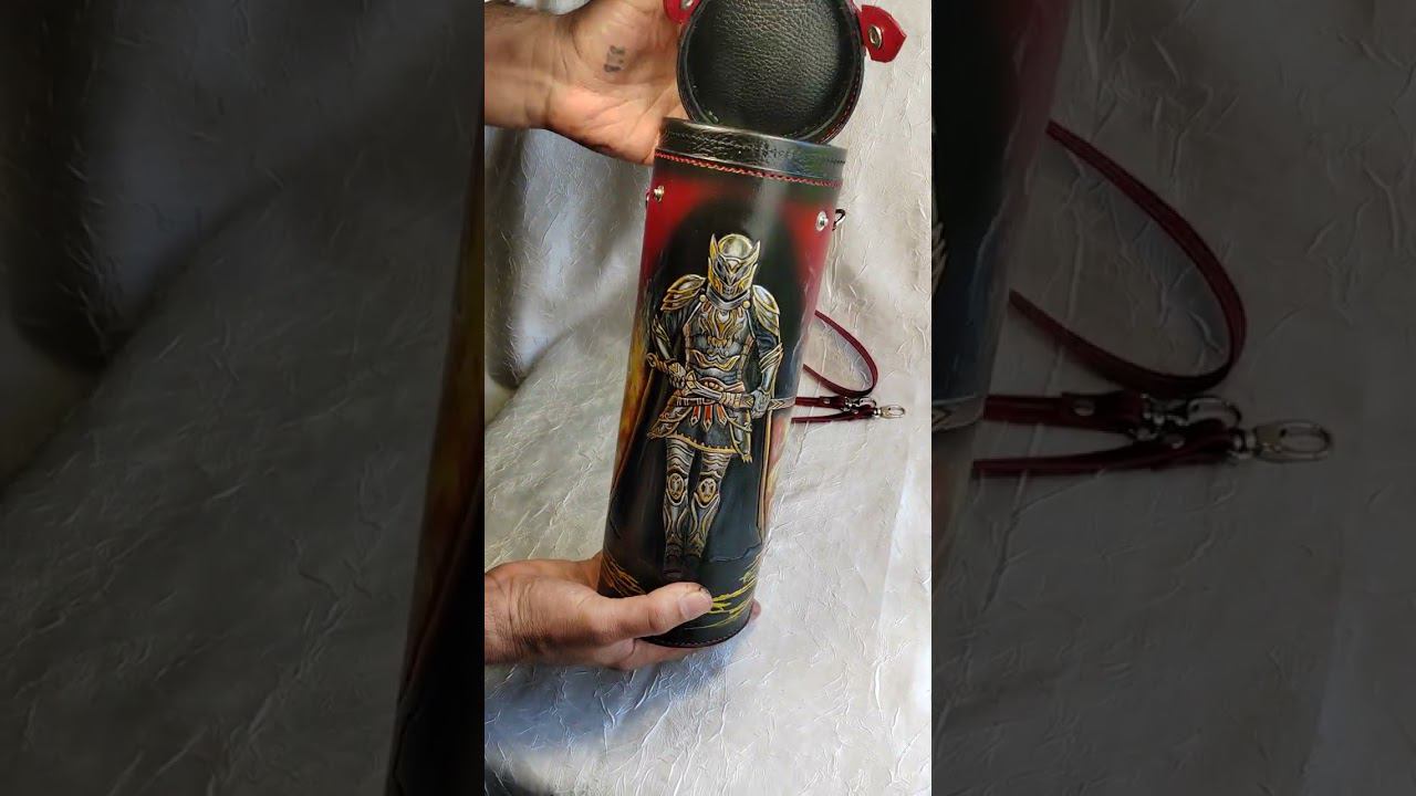 Футляр для фонаря в подарок. Изделия из кожи. СКСтиль. Видео обзор футляра для фонаря: Рыцарь.