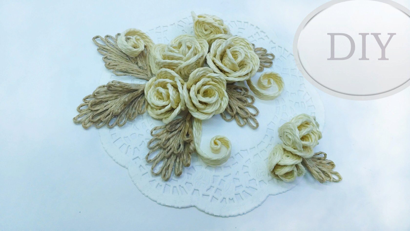 Розы из джута. Самый простой способ изготовления.