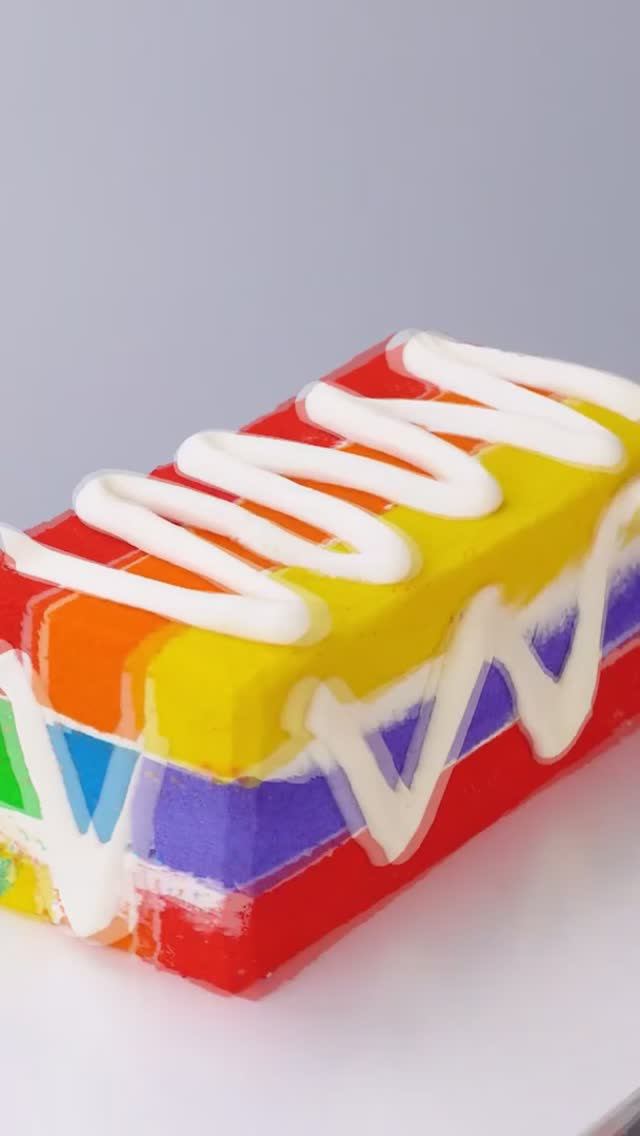 Украшение торта помадкой