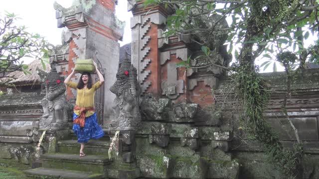 8 Храм Agung Village.mp4