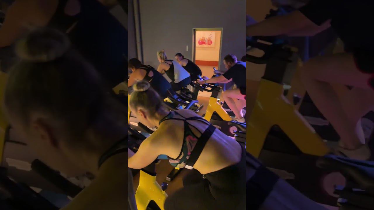 Тренировка по сайклу с Екатериной Маняжиной